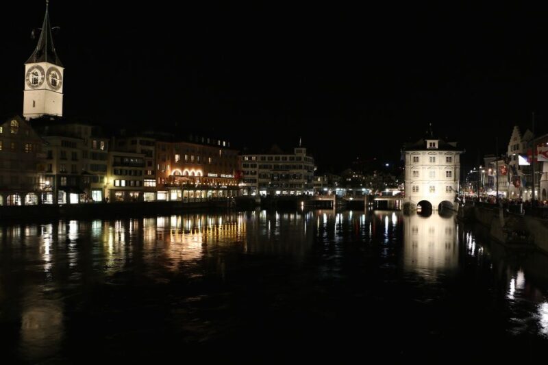 The Dark Side of Zurich: Self-Guided Audio City Tour - A Practical Look at the Experience