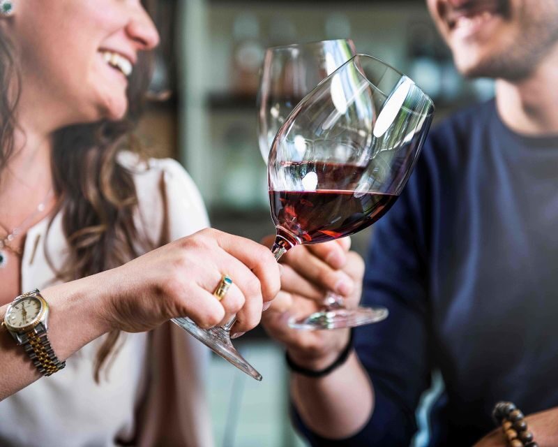 The Dosman: Winetasting in La Morra - What the Tour Offers and Why It Matters