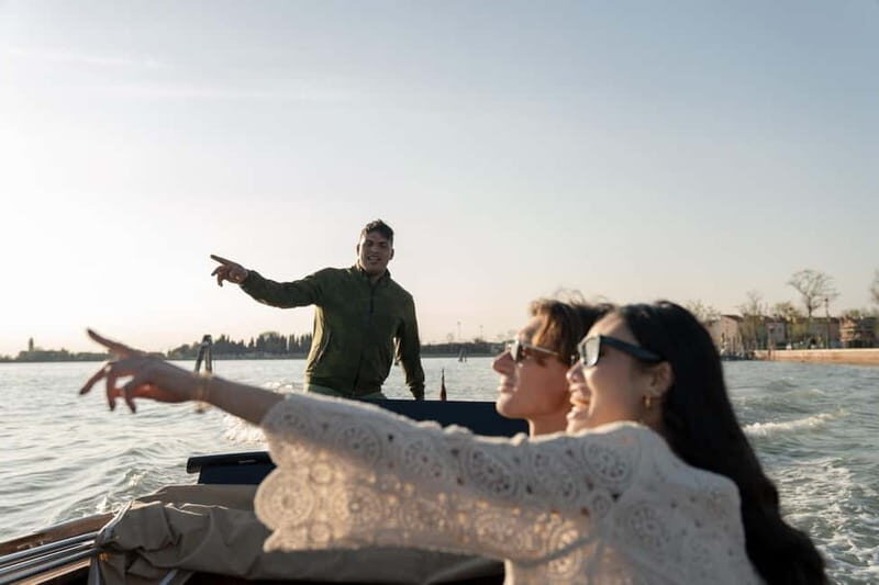 The enchantment of the lagoon between the islands of Murano, Burano, Torcello, and Sant'Erasmo - In The Sum Up