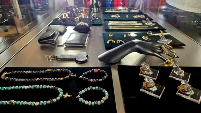 The excitement of New York fashion - Lower East Side Fashion Tour - Key Points