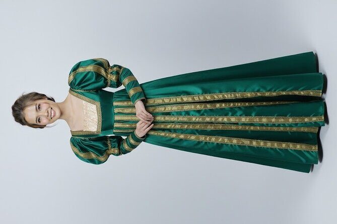 The Expat Empire: Ayutthaya's Global City & Costume Experience - Who Will Love This Tour?