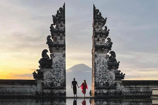 The Gate of Heaven and Traditional Village - Private Tour - Exploring the Itinerary in Detail