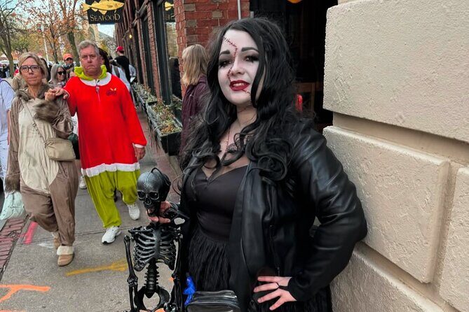 The Ghost Walk. Tortured Souls of Salem - A Closer Look at the Tour Experience