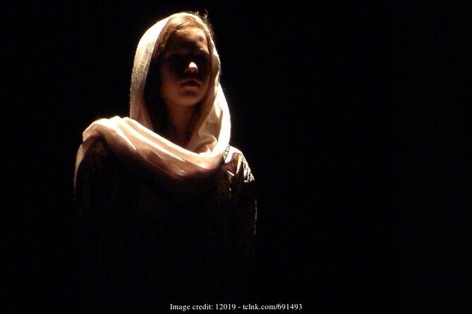 The Ghosts of Old Montreal: Private 1.5-hour Spooky Tour - Exploring the Darker Side of Old Montreal