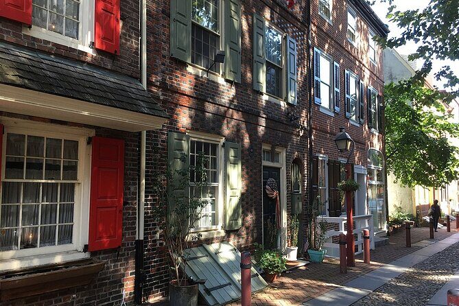 The Ghosts of Philadelphia Tour - Key Points