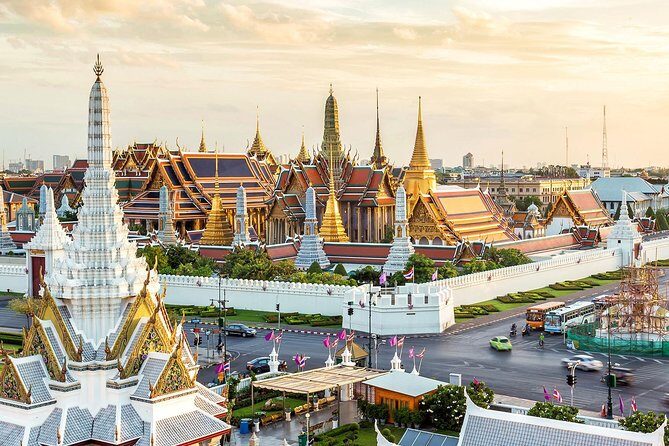 The Grand Palace, Wat Phra Kaew, Wat Pho Tour with Massage option - Deep Dive: What to Expect on Your Bangkok Temple Tour