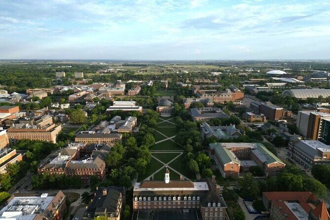The Great Quest in Illinois University Scavenger Hunt - Key Points