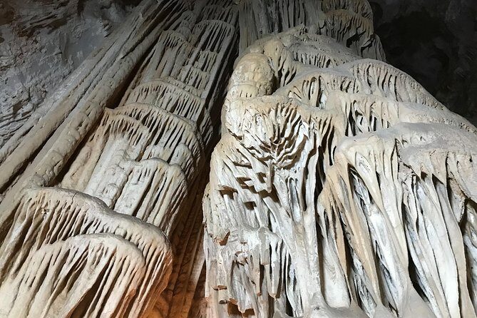 The Grutas de Garcia & Town (Cablecar Ticket + Premium SUV) - The Town of Garcia: A Cultural Step Back in Time