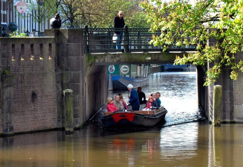 The Hague: City Canal Cruise - Practical Details and Logistics