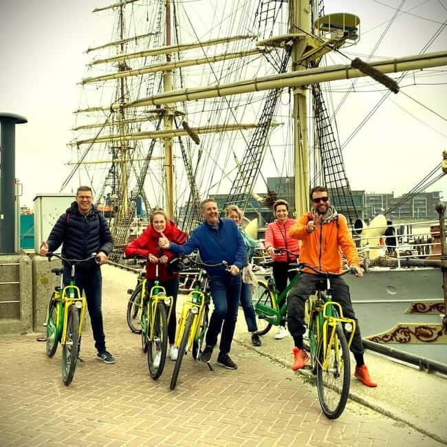 The Hague: Guided Bike Tour with Storyteller Guide - FAQ