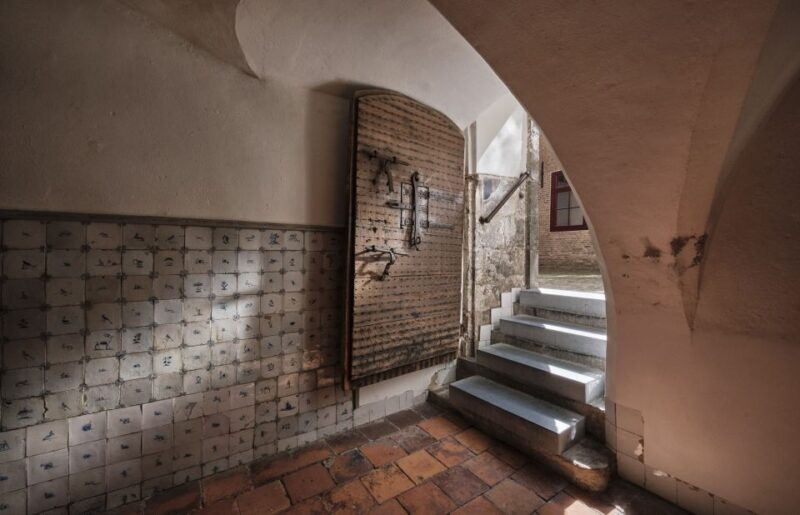 The Hague: Prison Gate Museum - The Experience in Detail