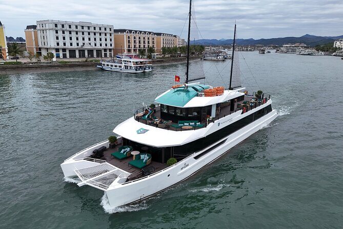 The Halong Catamaran Cruise - Luxury Lan Ha Bay Tour from Hanoi - Exploring the Itinerary: What to Expect