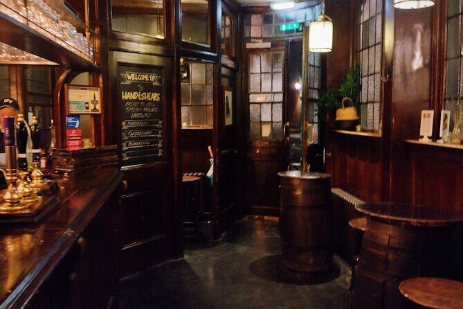 The Haunted Pubs of Old London: Small Group Tour - FAQs