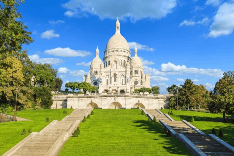 The heart of Paris: Montmartre and Historical Monuments - An In-Depth Look at the Montmartre Experience