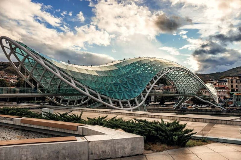 The Heart of Tbilisi: Walking Tour of Top Landmarks - A Detailed Look at the Tour Experience