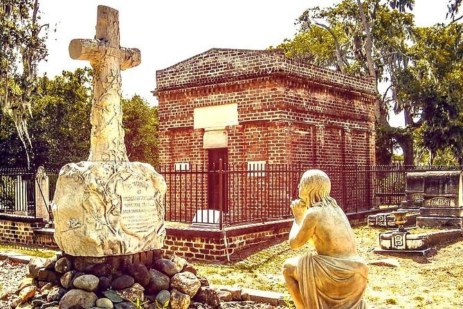 The Hidden Gem Cemetery Tour of Laurel Grove - The Sum Up