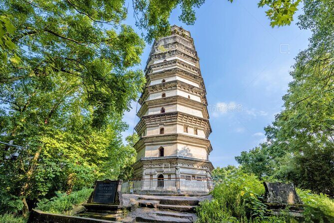 The Hidden Highlight of Dazu Ancient Rock Carvings Private Tour - The Practical Side: What to Expect