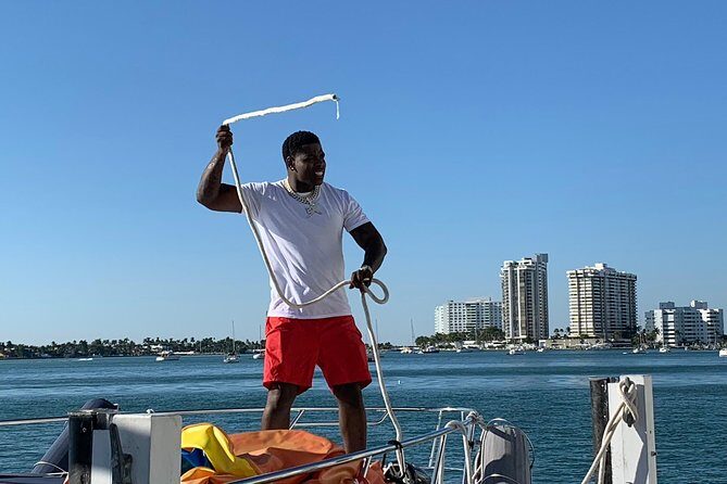 The highlight of your Vacation! - FAQ about the Miami Private Yacht Charter