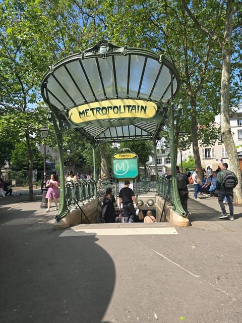 The historic district of Montmartre - Why Travelers Love This Tour