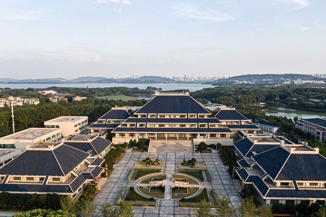 The Hubei Provincial Museum / Expert Multilingual Guide Services - Authentic Experiences and Practical Considerations