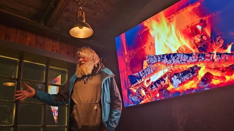 The Icelandic Storyteller - Key Points
