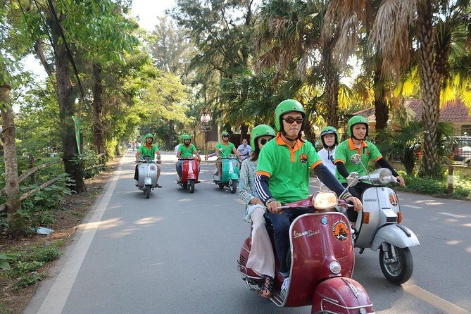 The insider's Hanoi 4.5 hours All highlight Places & Train Street - Frequently Asked Questions