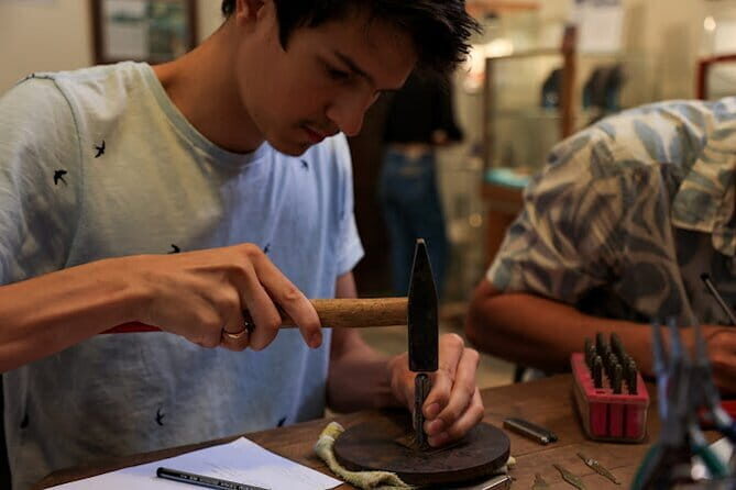 The Iridescent landscape of Tonle Sap - What the Reviews Say