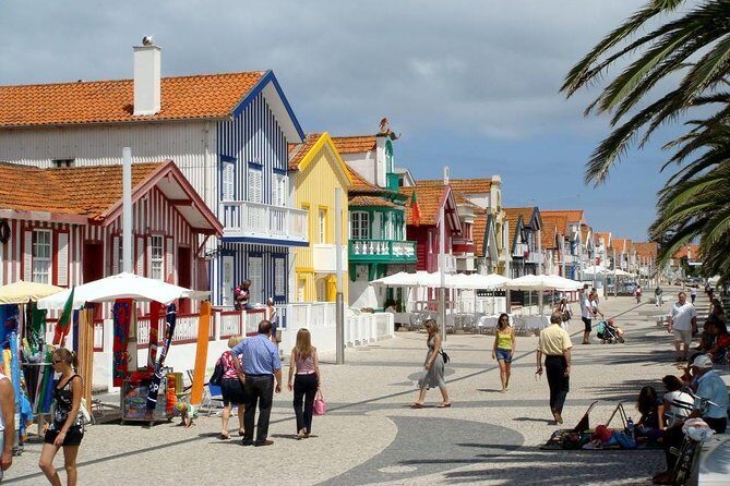 The Little Venice of Portugal: Aveiro Small Group Tour with Typical Boat Ride - Itinerary Breakdown