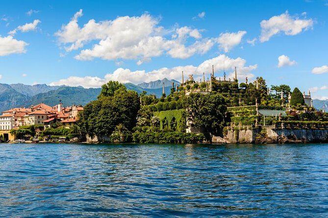 The magic of a private sunset boat tour around the Borromean islands - FAQ