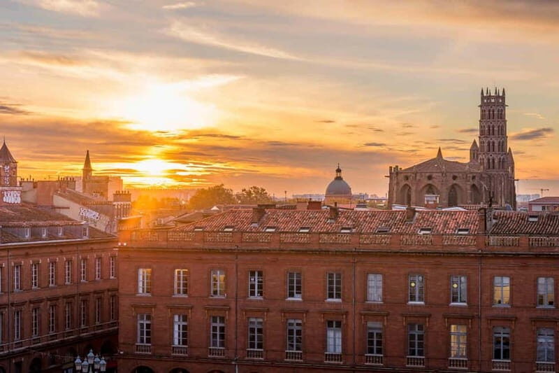 The main monuments of Toulouse - guided walking tour in Italian - A Close Look at the Itinerary and What You’ll Experience
