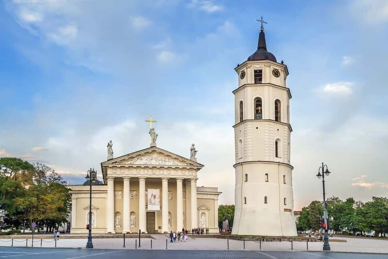 The Majestic and Royal Vilnius Walking Tour - Final Thoughts: Who Will Love This Tour?