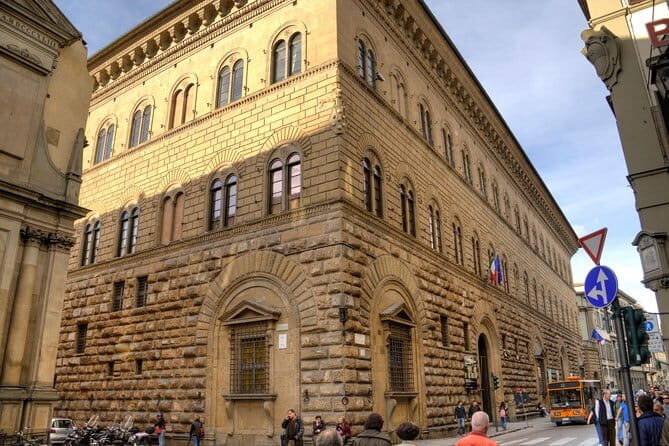 The Medici Family: Lorenzo The Magnificient and the TV movie - Why This Tour Stands Out