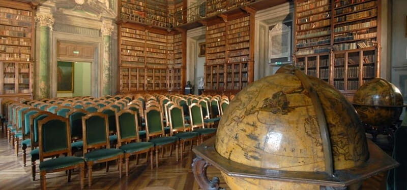 The Miraculous World of the Academy of Sciences in Turin - The Historic Halls and Collections
