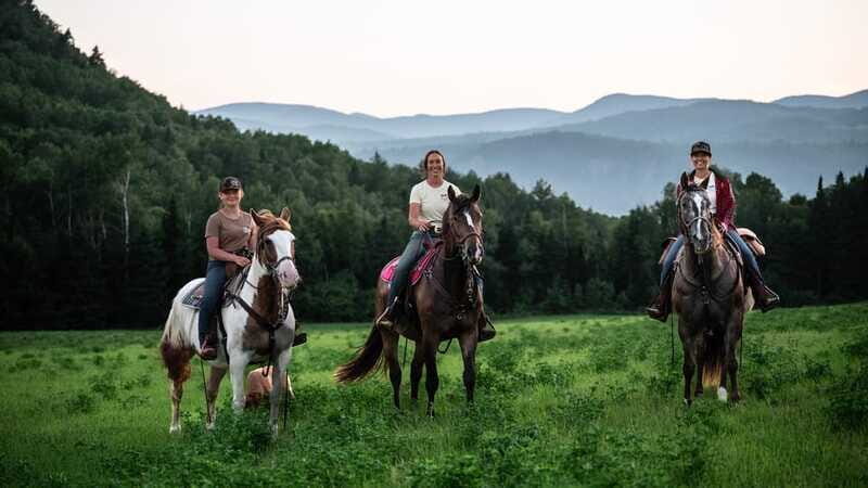 The Montagnarde: Guided horseback ride on mountain trails. - Who would love this ride?