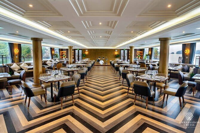 The most Luxury Day Cruise with transfer from Ha Noi & Drink - An In-Depth Look at the Luxury Day Cruise Experience