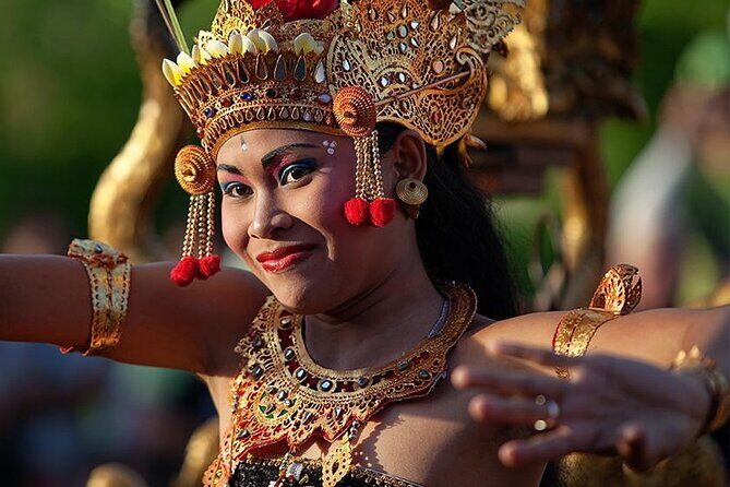 The mystical Uluwatu temple and the Kecak fire dance - Final Thoughts: Is This Tour Right for You?