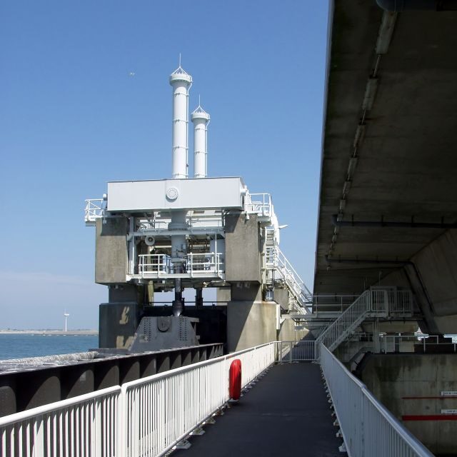 The Netherlands: Private Day Trip to the Dutch Delta Works - An In-Depth Look at the Delta Works Private Day Trip