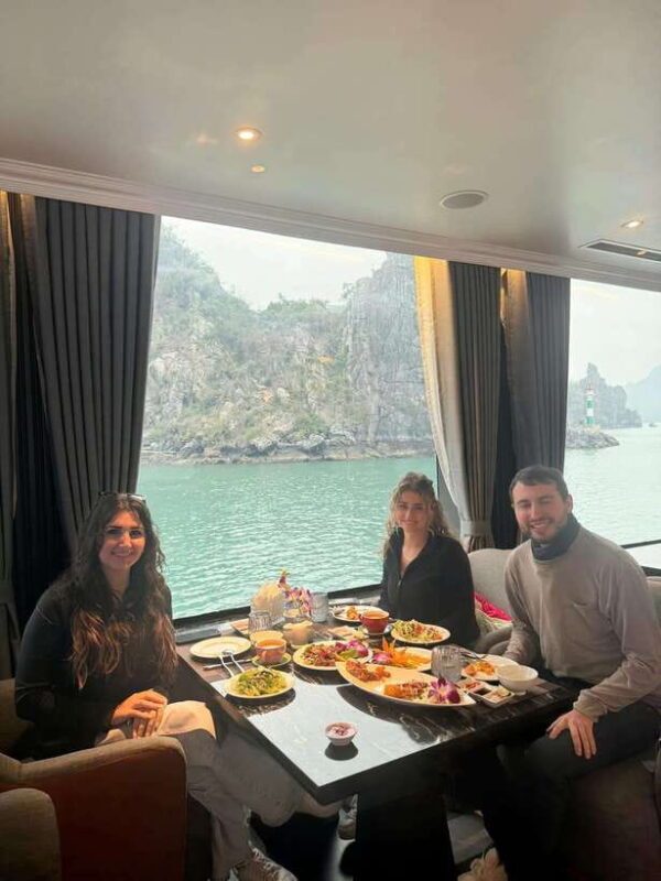 The Newest and Most Luxurious Cruise on the Bay-Day Trip - A Detailed Look at the Day Trip Experience