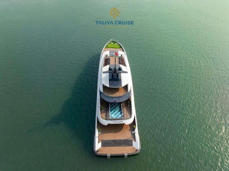 The Newest and Most Luxurious Cruise on the Bay-Day Trip - Is It Worth the Price?