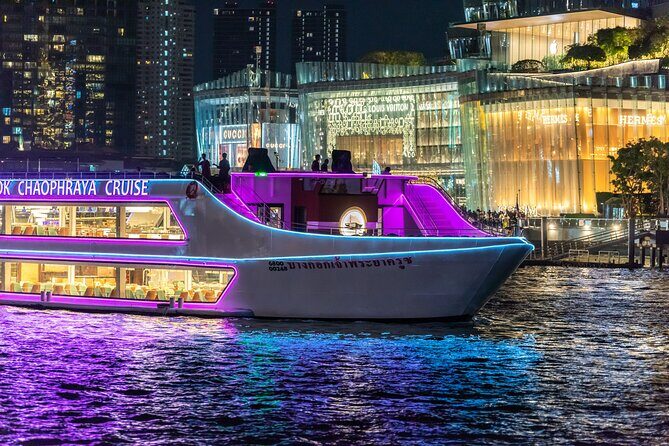 The Newest Luxury 5-Star Bangkok Chao Phraya Dinner Cruise - A Detailed Look at the Experience