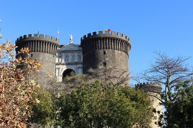 The Origins Of Naples. Unique private tour of the monumental area - Key Points