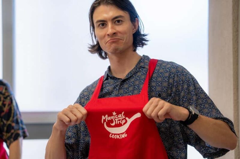 The Osaka Home Feast: Cooking, Culture & Sake Discovery - Key Points