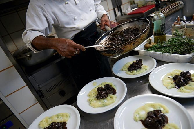 The Other Side of Florence Food Tour with Eating Europe - Introduction