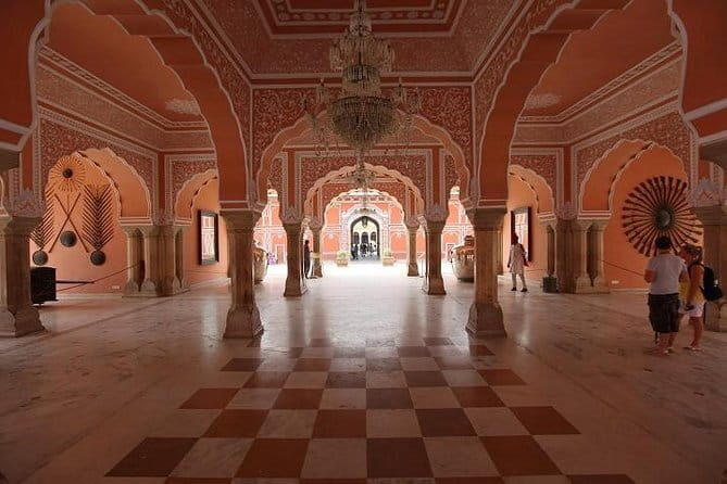 The Palace Residence of the Maharaja of Jaipur - a Private Curated Visit - The Experience: A Step-by-Step Breakdown
