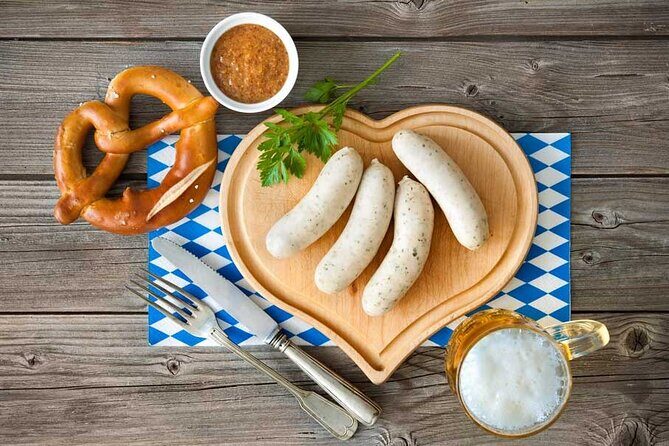 The Perfect Start: Munich PRIVATE Tour with Bavarian Breakfast - Key Points