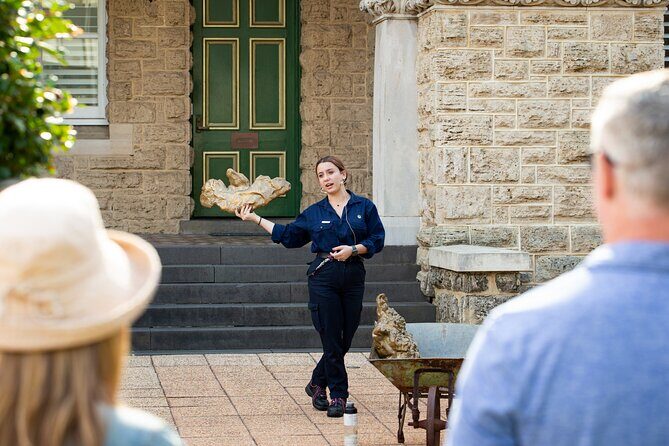 The Perth Mint Gold Tour - An In-Depth Look at the Perth Mint Gold Tour