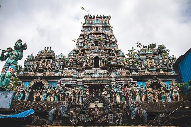 The Real Life Behind The Word Dharavi Slum Tour Experience - Key Points