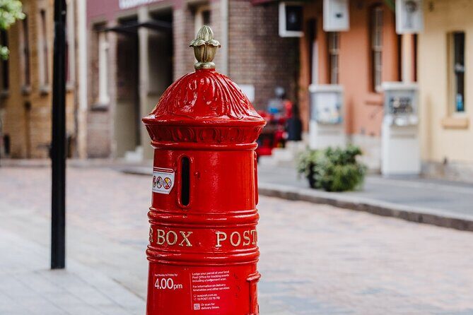 The Rocks and Sydney Harbour 1 Hour Guided Walking Tour - Analyzing the Value and Practicalities