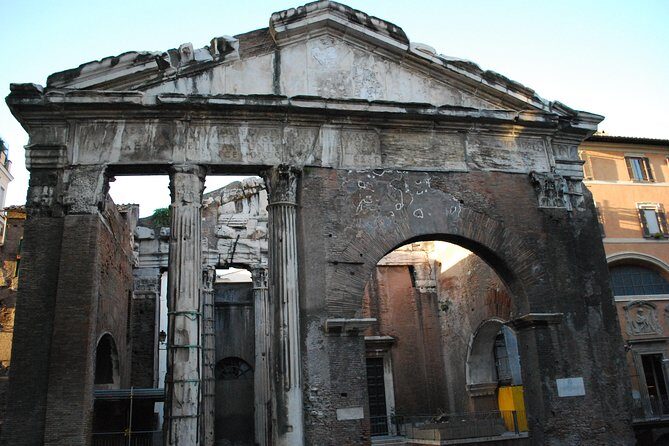 The Roman Jewish Ghetto: A Self-Guided Audio Tour - A Closer Look at the Experience
