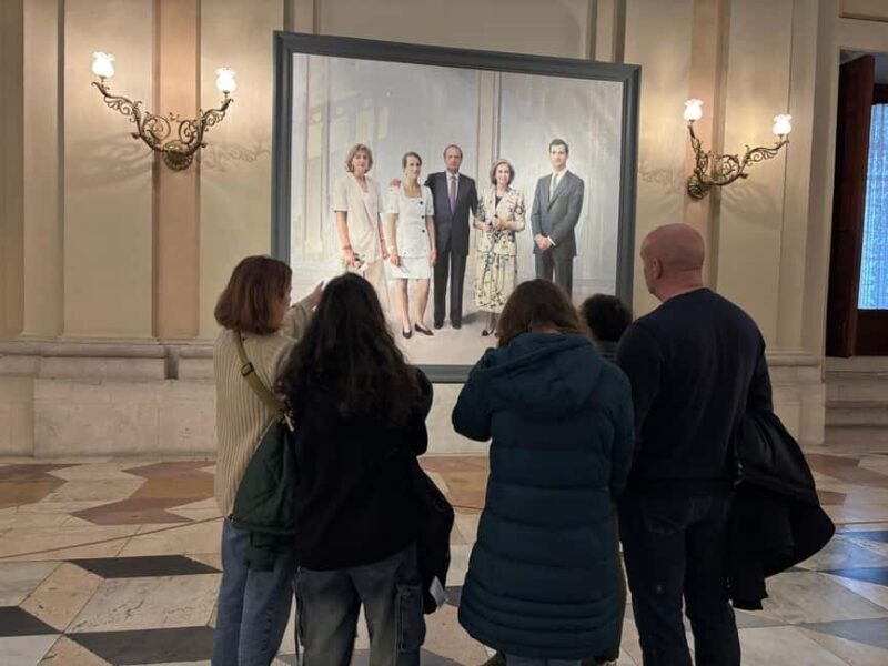The Royal Palace of Madrid: Small Group Guided Tour - An Overview of the Experience